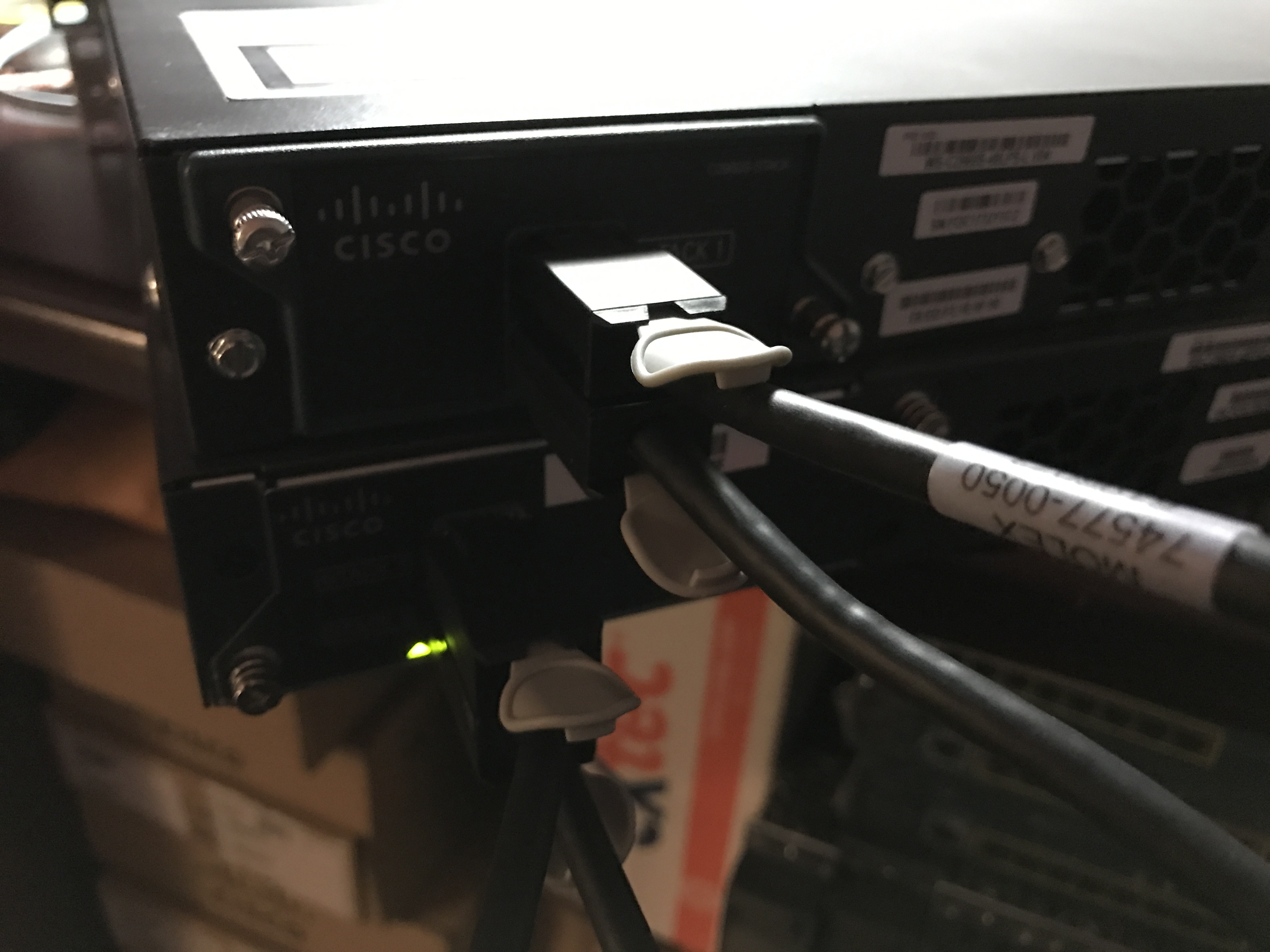 Solved Stacking 2960s And X Switches Cisco Community