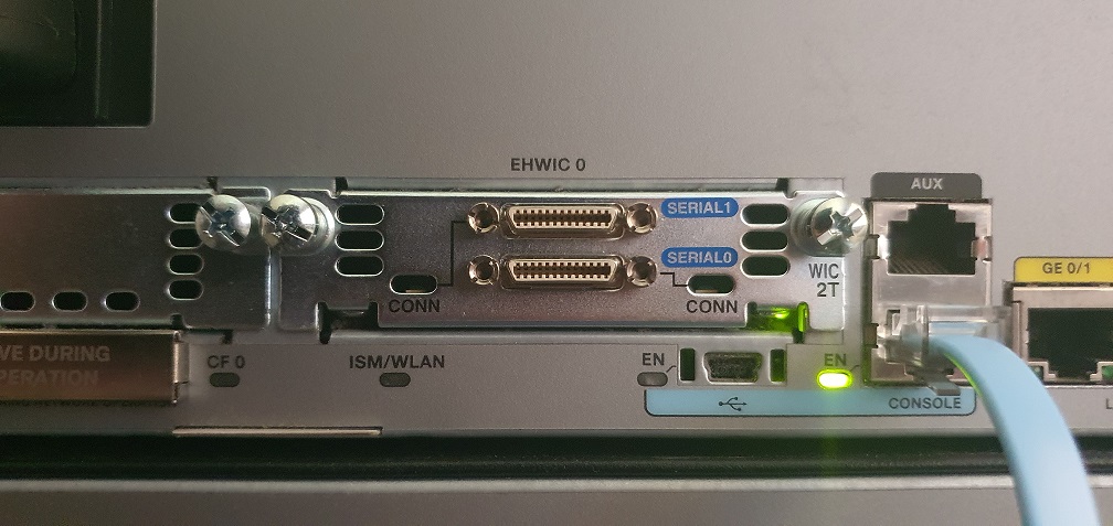 Solved: 1941 router WIC-2T - Cisco Community