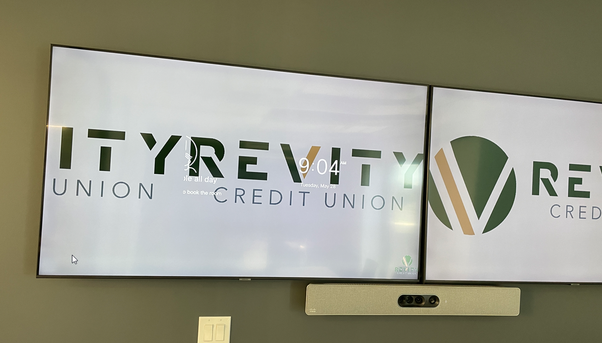 Room Kit Display "Cut Off" on Screen, Internal Screenshot is Normal ...